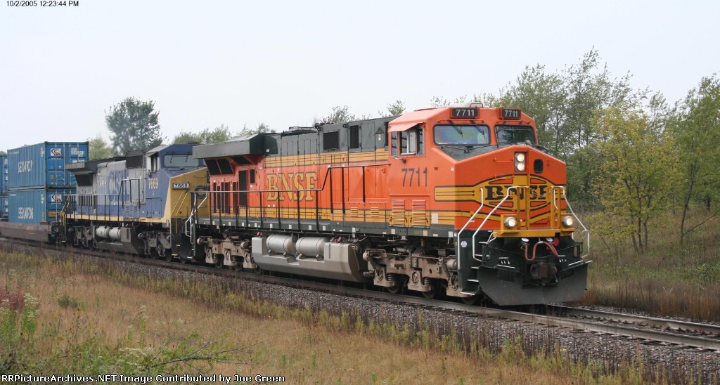 BNSF 7711